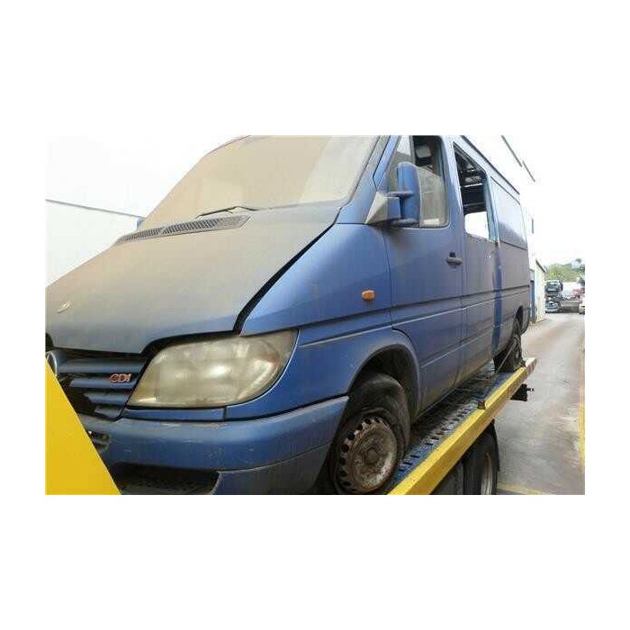 Inyector Mercedes-Benz Sprinter Furgón (02.2000+) 2.2 211 CDI (901.